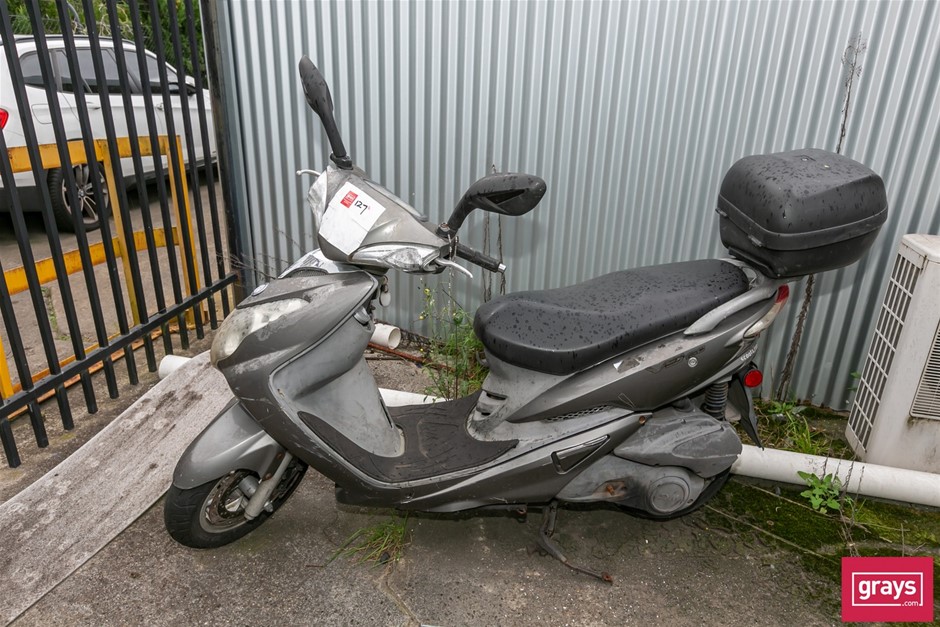 SYM VS 150 Step Through Scooter Auction (0127-5049851) | Grays Australia