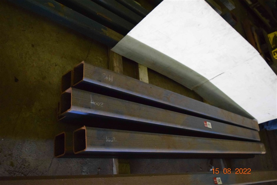 Lot of 6 Offcut 2m Lengths of Steel Auction (0095-9034369) | Grays ...