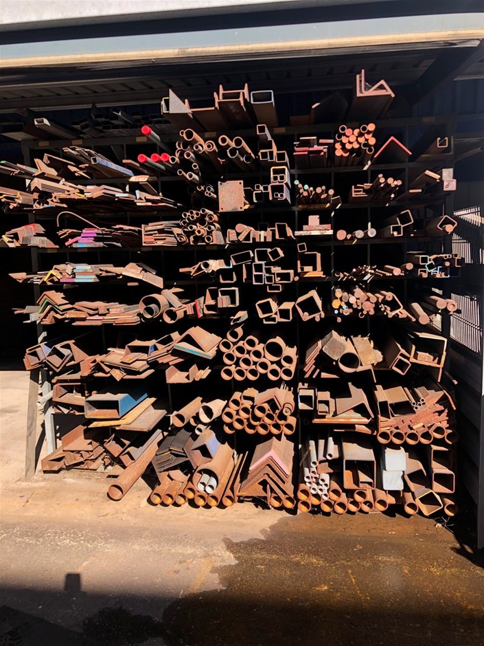 Steel Rack Containing Various Steel Lengths Auction (0379-5049946 ...