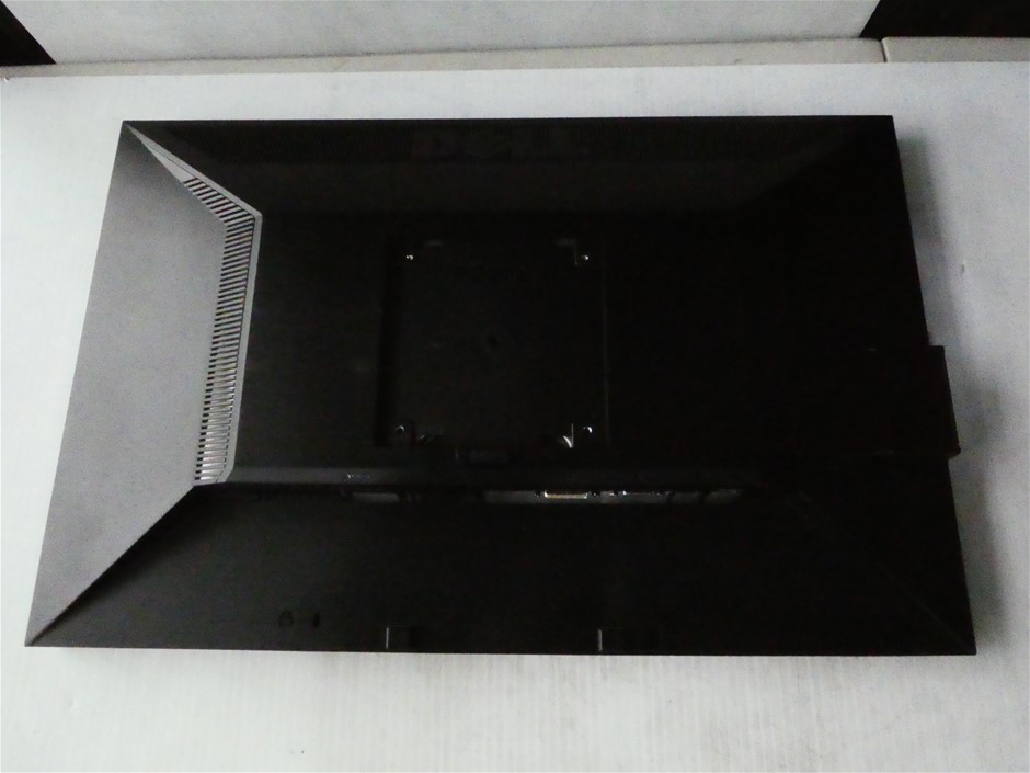 Dell Montor P2210F , P2210T and stands Auction (0005-2546420) | Grays ...