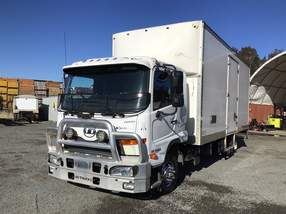 2016 UD Condor MK11280 4 x 2 Pantech Truck Auction (0001-5050179 ...