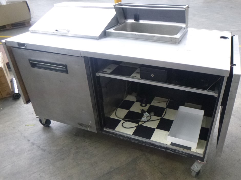 Mobile Stainless Steel Service & Prep Bench Auction (0004-5050311 ...