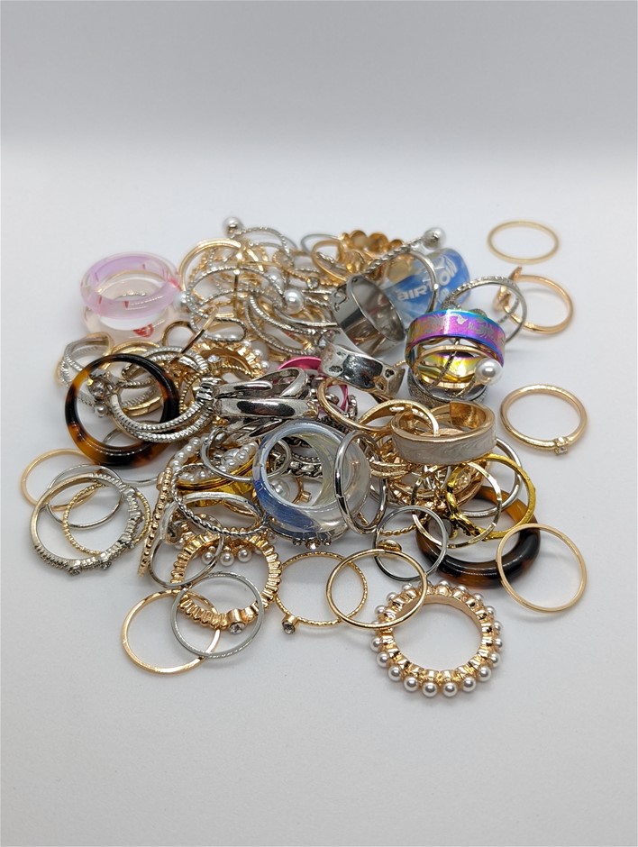 Bulk 100x assorted ring jewellery