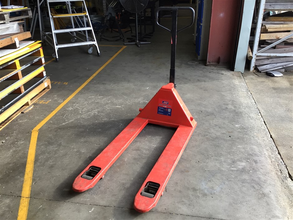 2018 JBS Pallet Jack Auction (0190-7040987) | Grays Australia