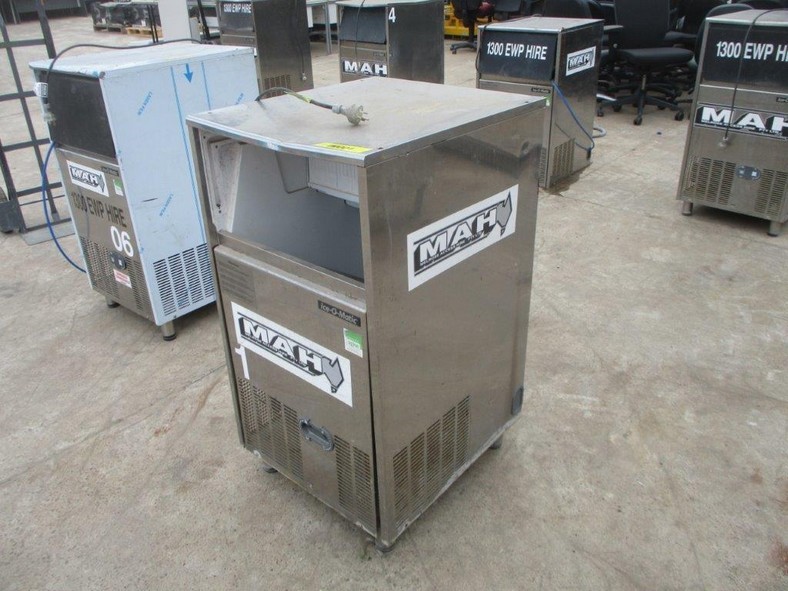2016 Ice Machine - 70kg per 24 hrs (Glendenning) Auction (0013-5050126 ...