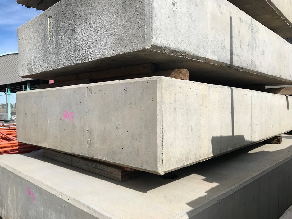 1 x Large Concrete Block Auction (0349-3023177) | Grays Australia