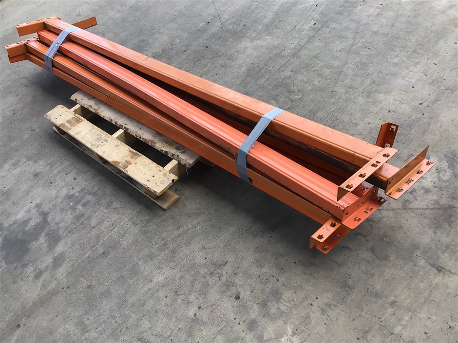 Qty of 8 Pallet Racking Load Beams Auction (0060-8016083) | Grays Australia