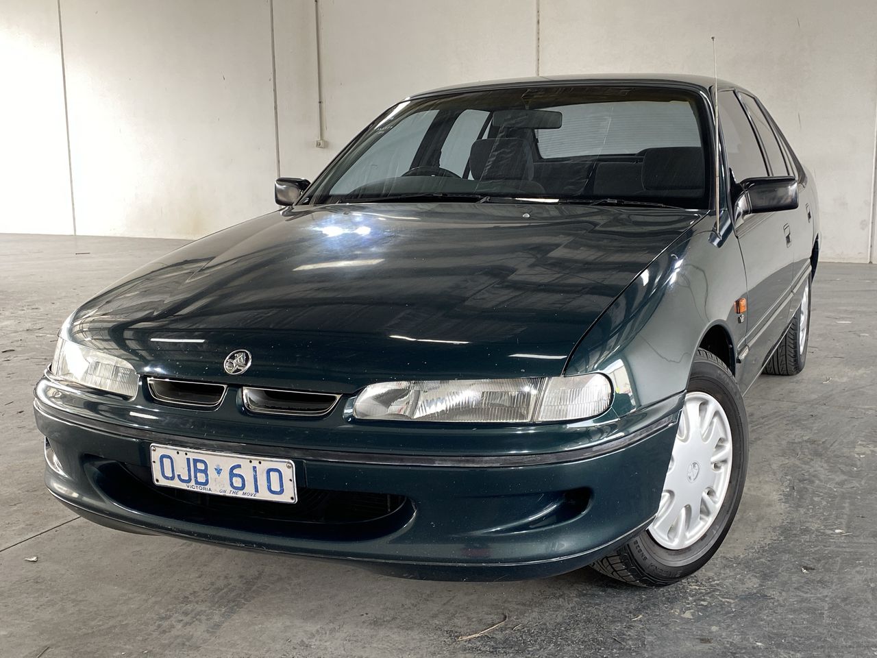 1994 Holden Commodore V8 Executive VR Automatic Sedan