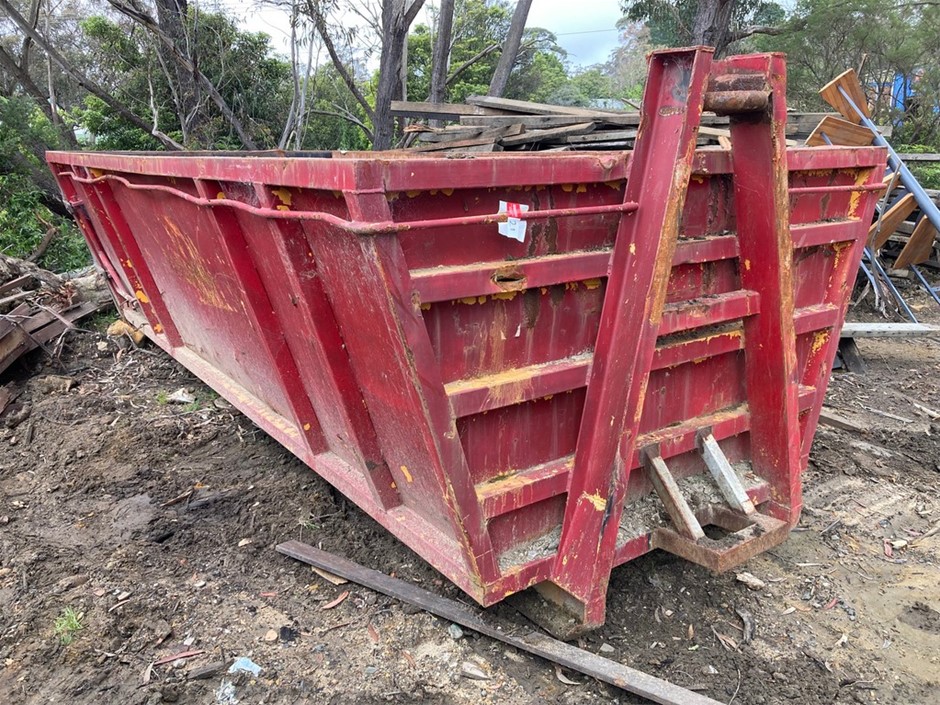 15 Cubic Meter Industrial Hook Lift Skip Bin Auction (0021-5050609 ...