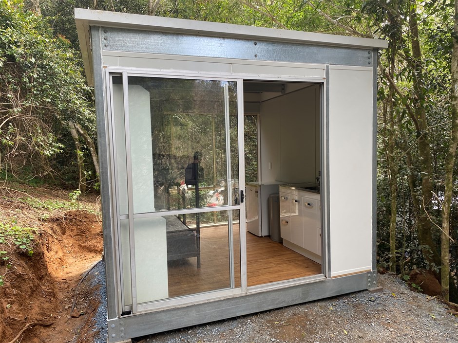 Custom Made Portable Donga 2.9x2.9x2.7 Auction (0001-7041748) | Grays ...