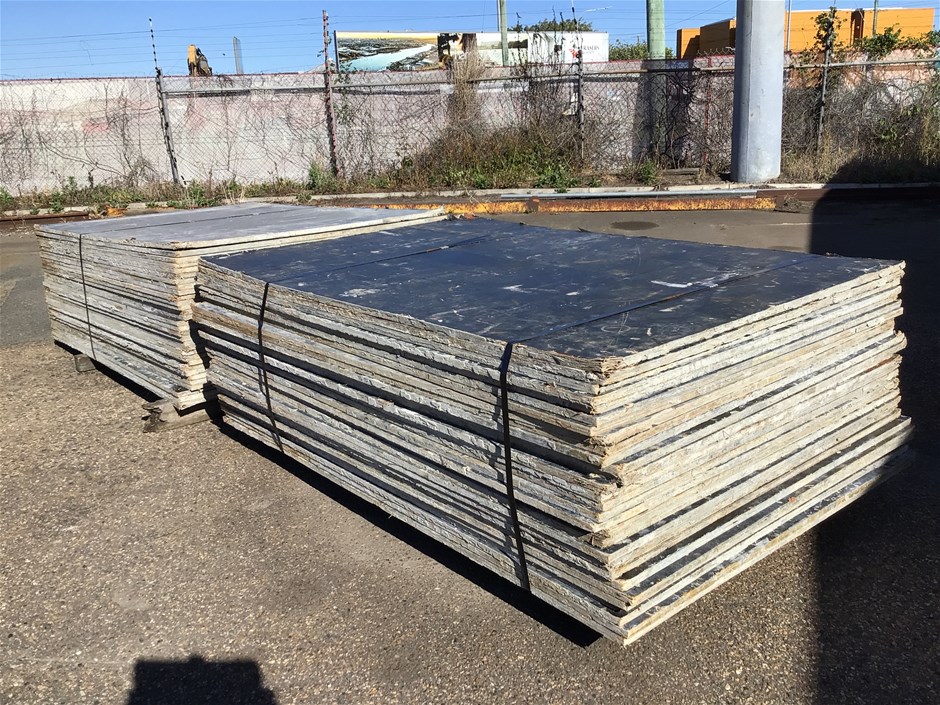 2 Pack Qty. Formwork Sheets Auction (0281-7042323) | Grays Australia