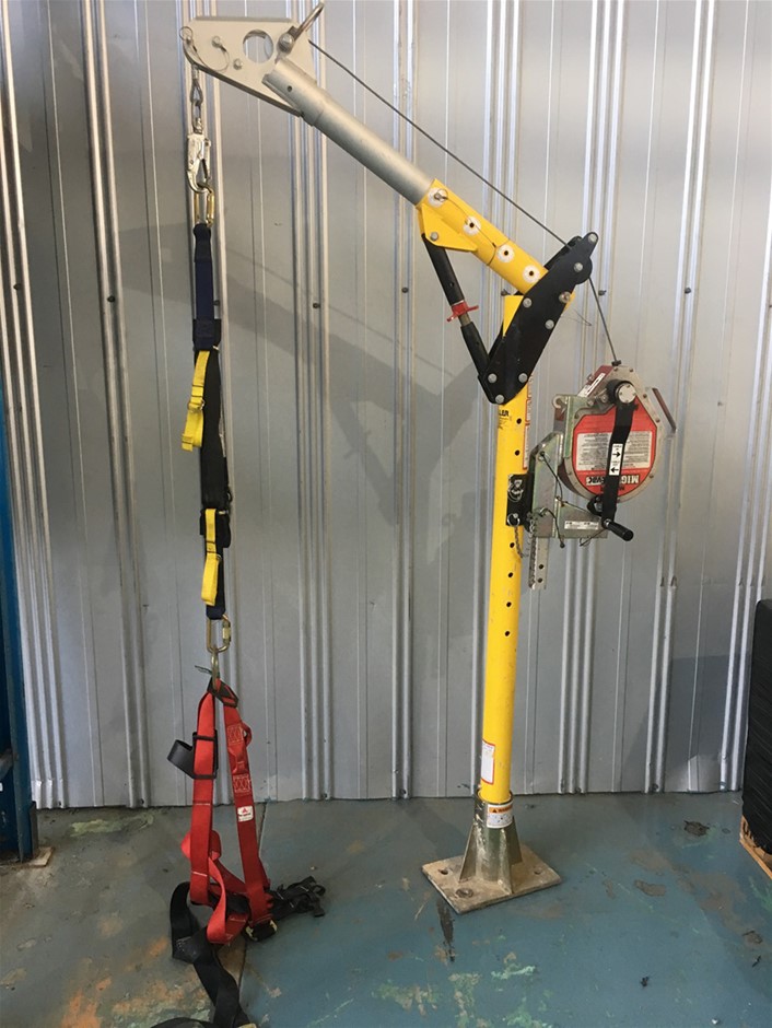 Miller Dura Safety System Hoist, Winch Lift Device Auction (1678 ...