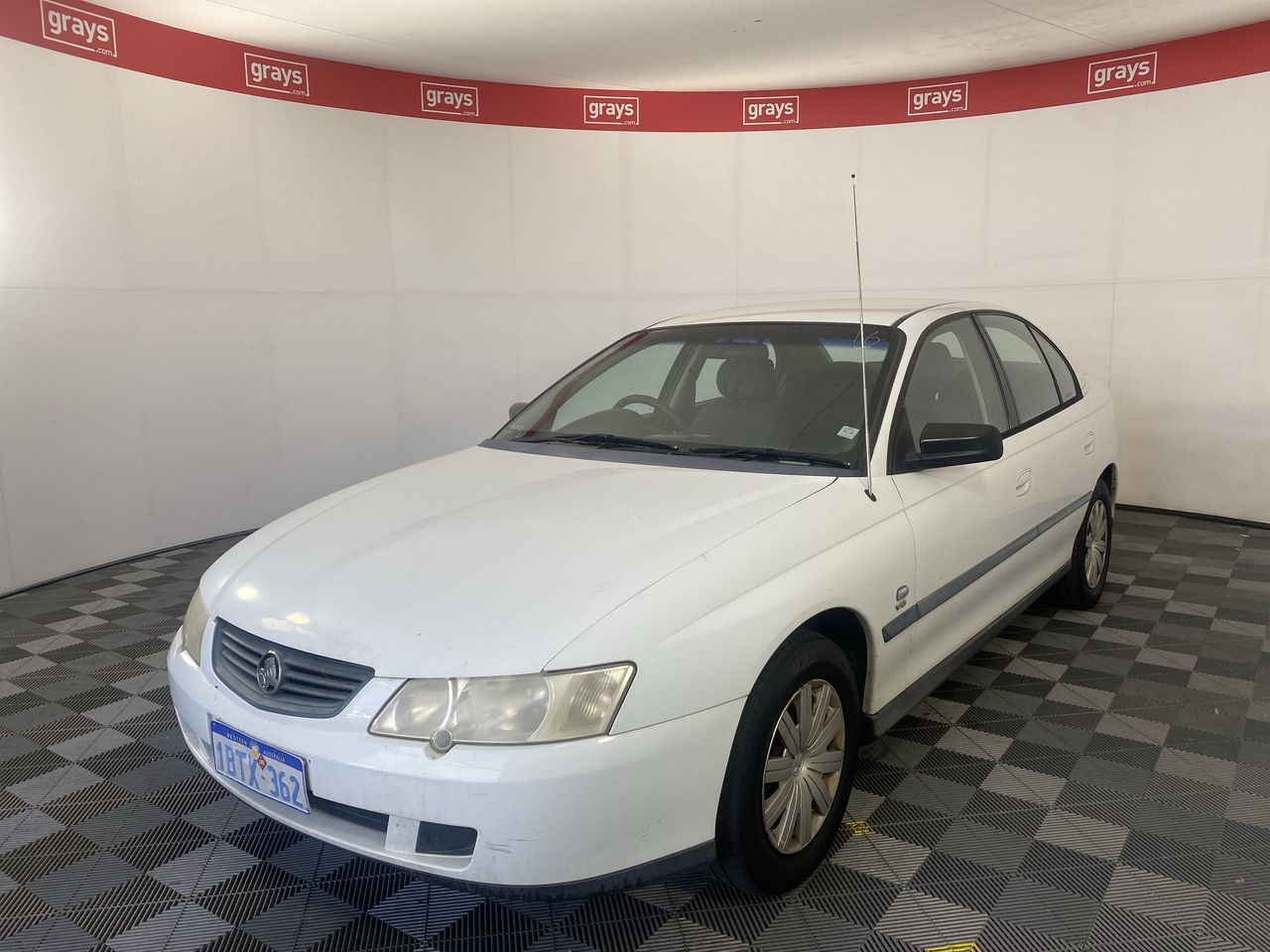 2003 Holden Commodore Executive Y Series Automatic Sedan Auction (0001 ...