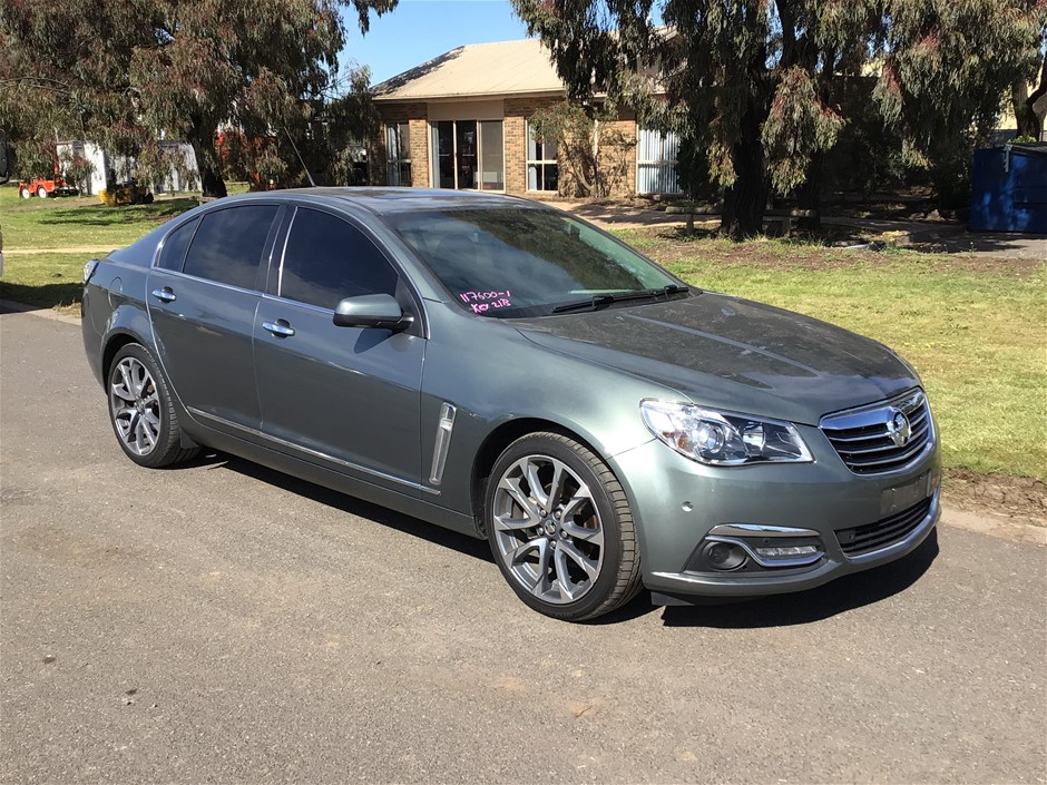 Holden VF Commodore Calais RWD Automatic Sedan Auction (0001-20068227 ...