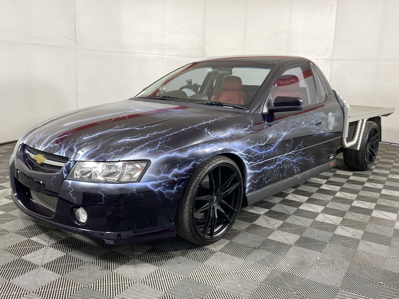 2004 Holden VZ Pro Charged ONE TONNER SS Auto Cab Chassis Auction (0001 ...