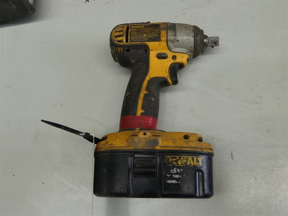 DeWalt DC820 - XE 18 Volt Impact Driver Auction (0180-5050732) | Grays ...