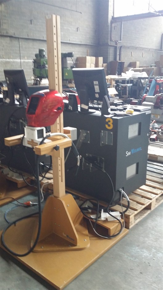 SimWelder™Virtual Reality MIG Welder, Simulator Training Aid Auction ...