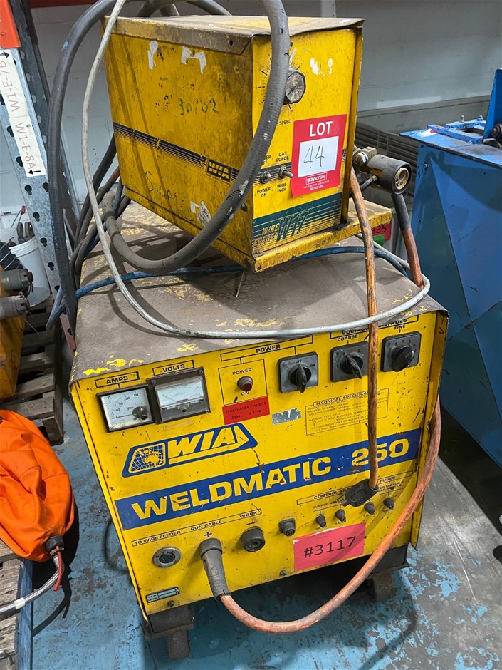 WIA MIG Welder 250 Amp Weldmatic 250 with Wire Feeder Auction (0044 ...