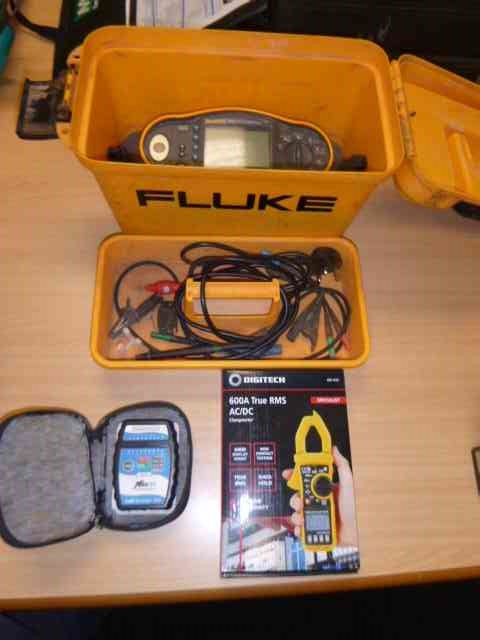 Fluke 1652C Multifunction Tester Auction (0153-8016440) | Grays Australia