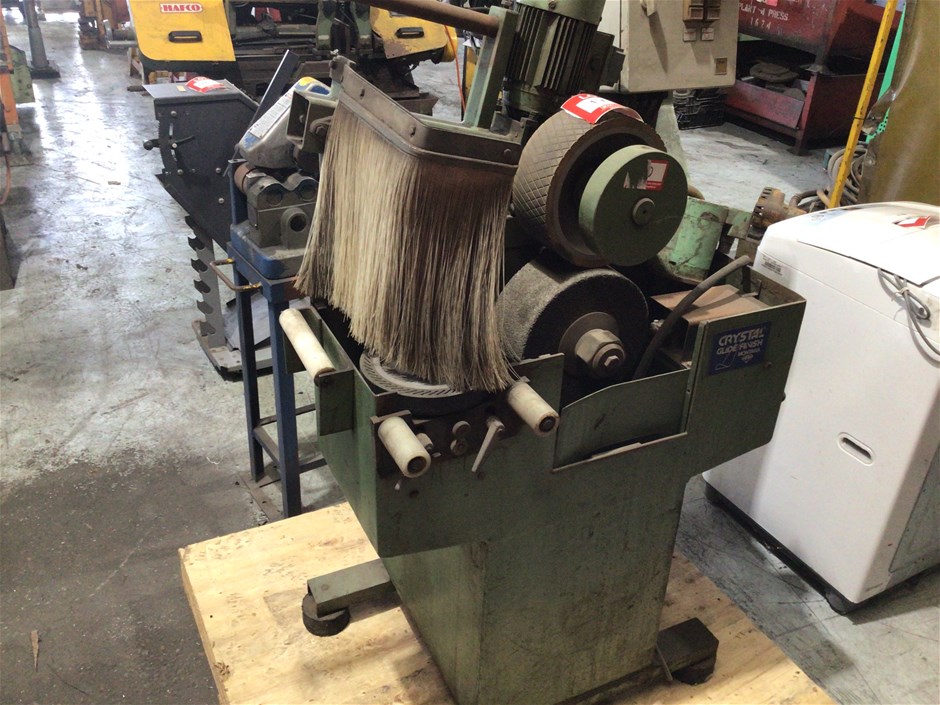 Montanna Grinding Machine Auction (0017-8016449) | Grays Australia