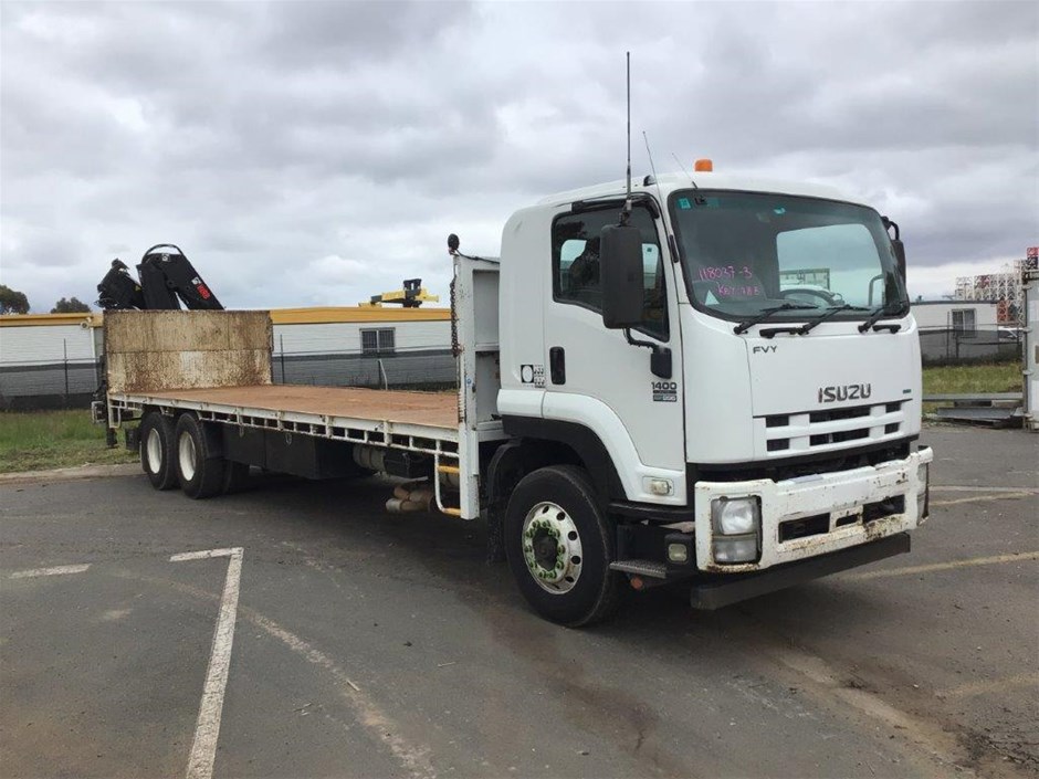 2013 Isuzu FH FVZ 6 x 4 Crane Truck Auction (0003-3023908) | Grays ...