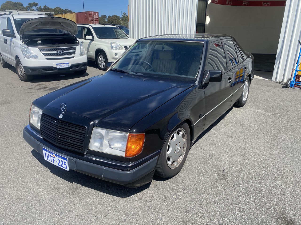 1993 MERCEDES 300E Automatic Sedan Auction (0001-9037038) | Grays Australia