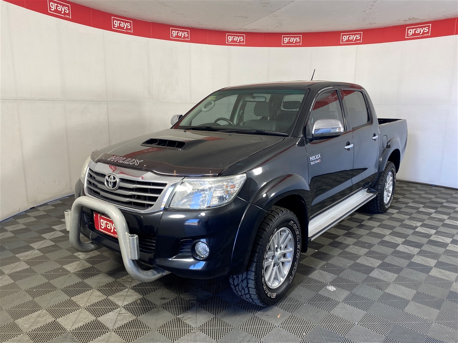 2013 Toyota Hilux 4X4 SR5 KUN26R Turbo Diesel Automatic Dual Cab ...
