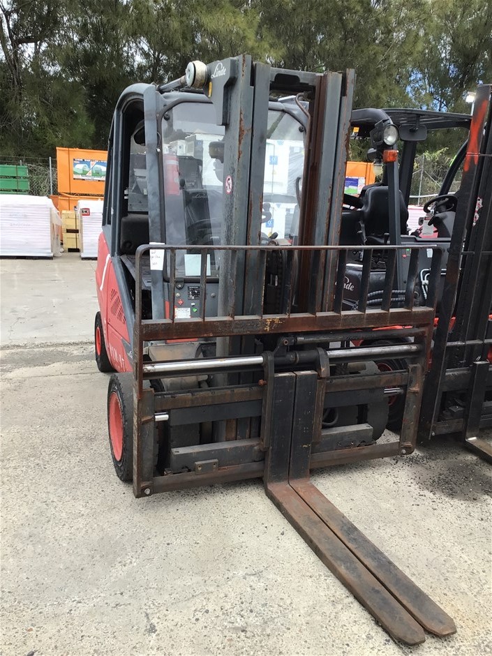 Linde H35 Counterbalance Forklift Auction (0021-5051359) | Grays Australia
