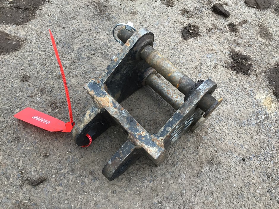 Head Bracket suit 1.8 ton Excavator Auction (0003-3025287) | Grays ...