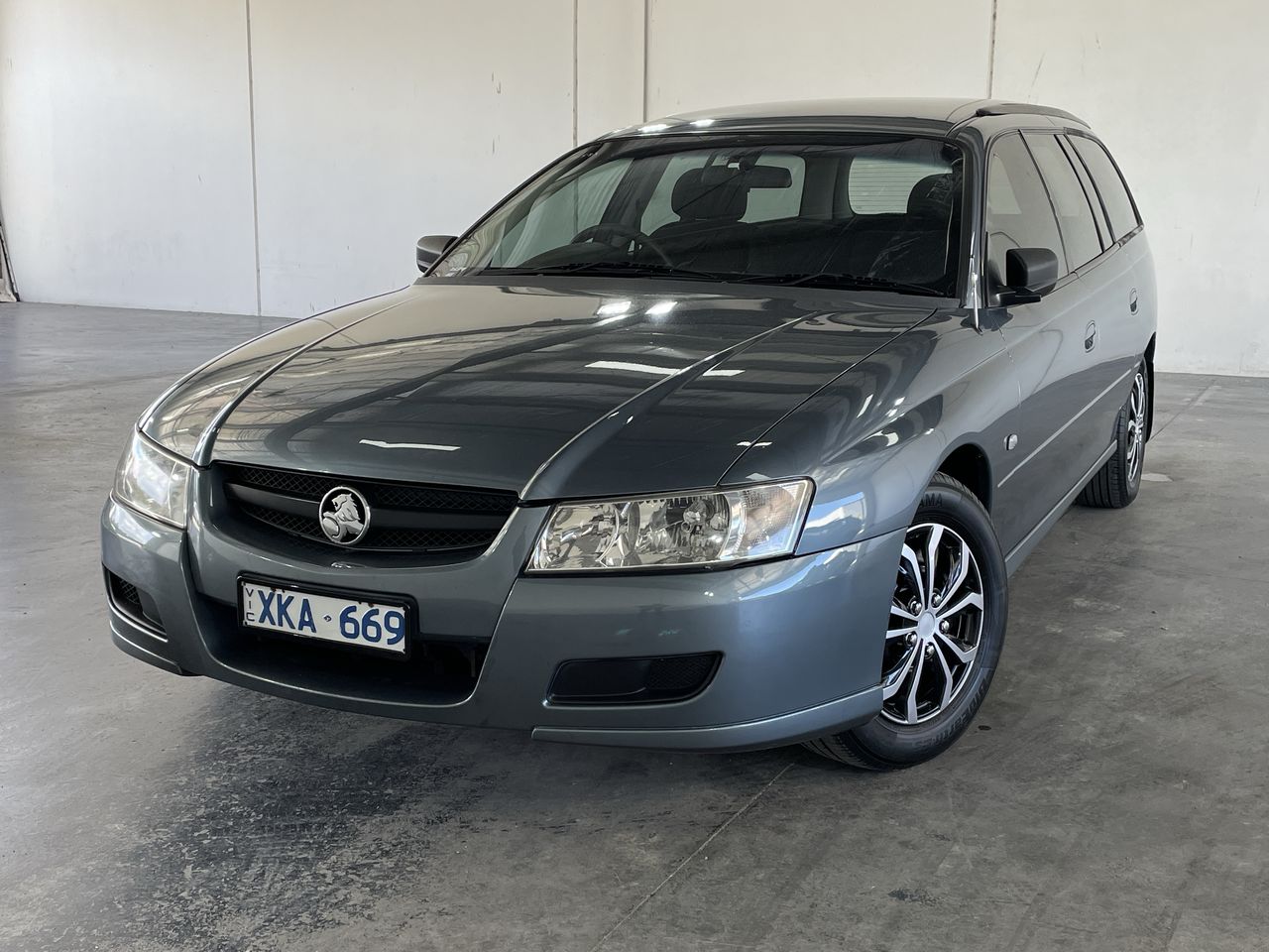 2006 Holden Commodore Executive VZ Automatic Wagon Auction (0001 ...