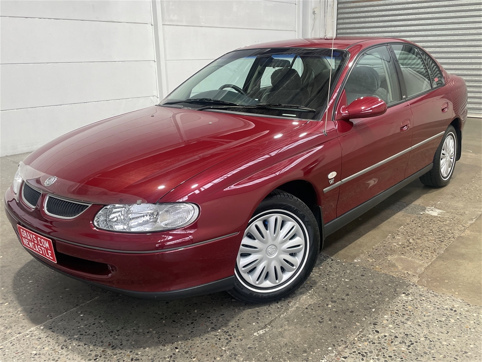 1999 Holden Commodore Acclaim VT Automatic Sedan 66,492kms Auction ...