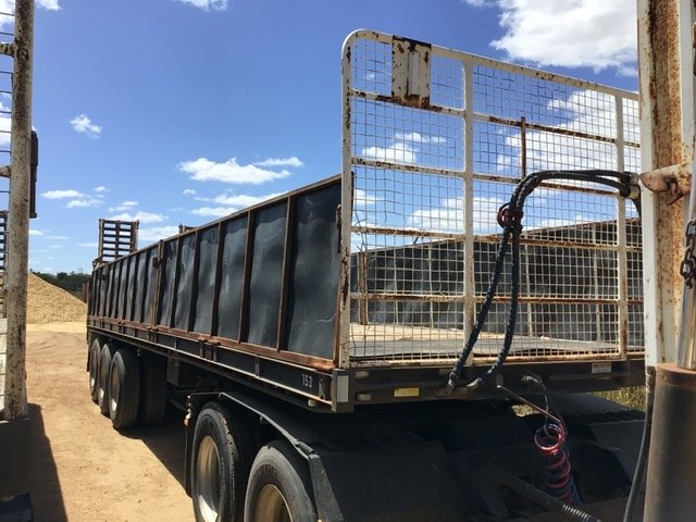 2006 Maxitrans ST3 Triaxle Flat Top Trailer Auction (0009-9043505) | Grays Australia