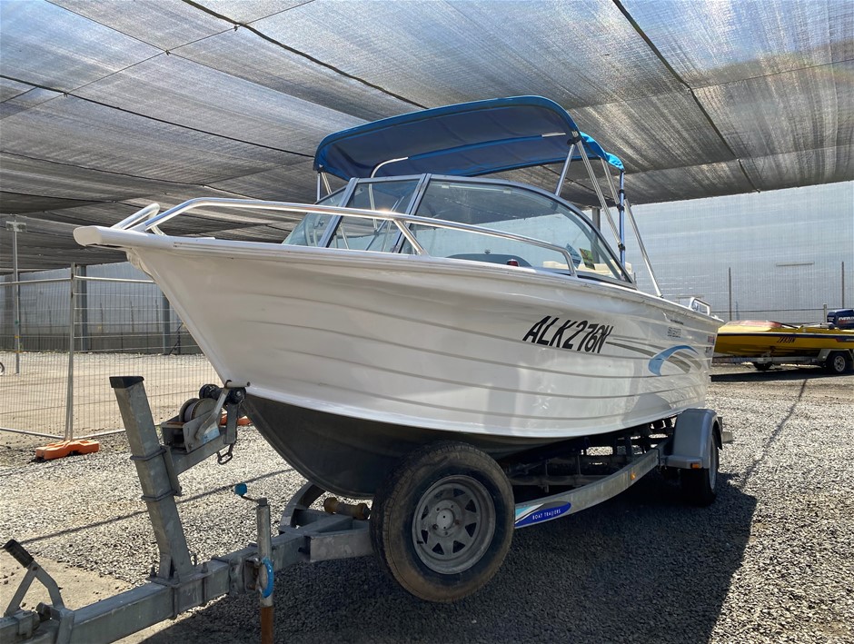 QUINTREX 530 Auction (0001-10081267) | Grays Australia