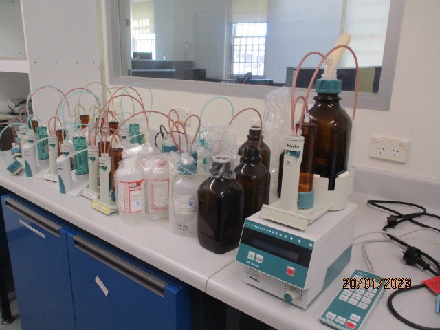 Metrohm 765 Dosimat Dispensing Unit Auction (0044-3024293) | Grays ...