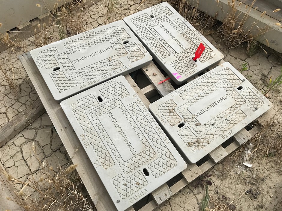 4 x Cubis Communications Pit Covers Auction (0035-3024355) | Grays ...