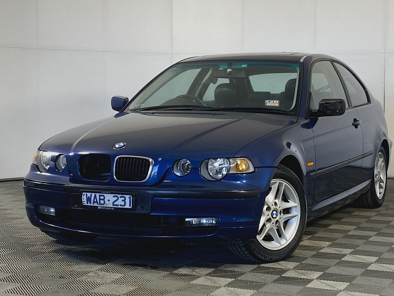 2003 BMW 318ti E46 Automatic Hatchback Auction (0001-20071897) | Grays ...