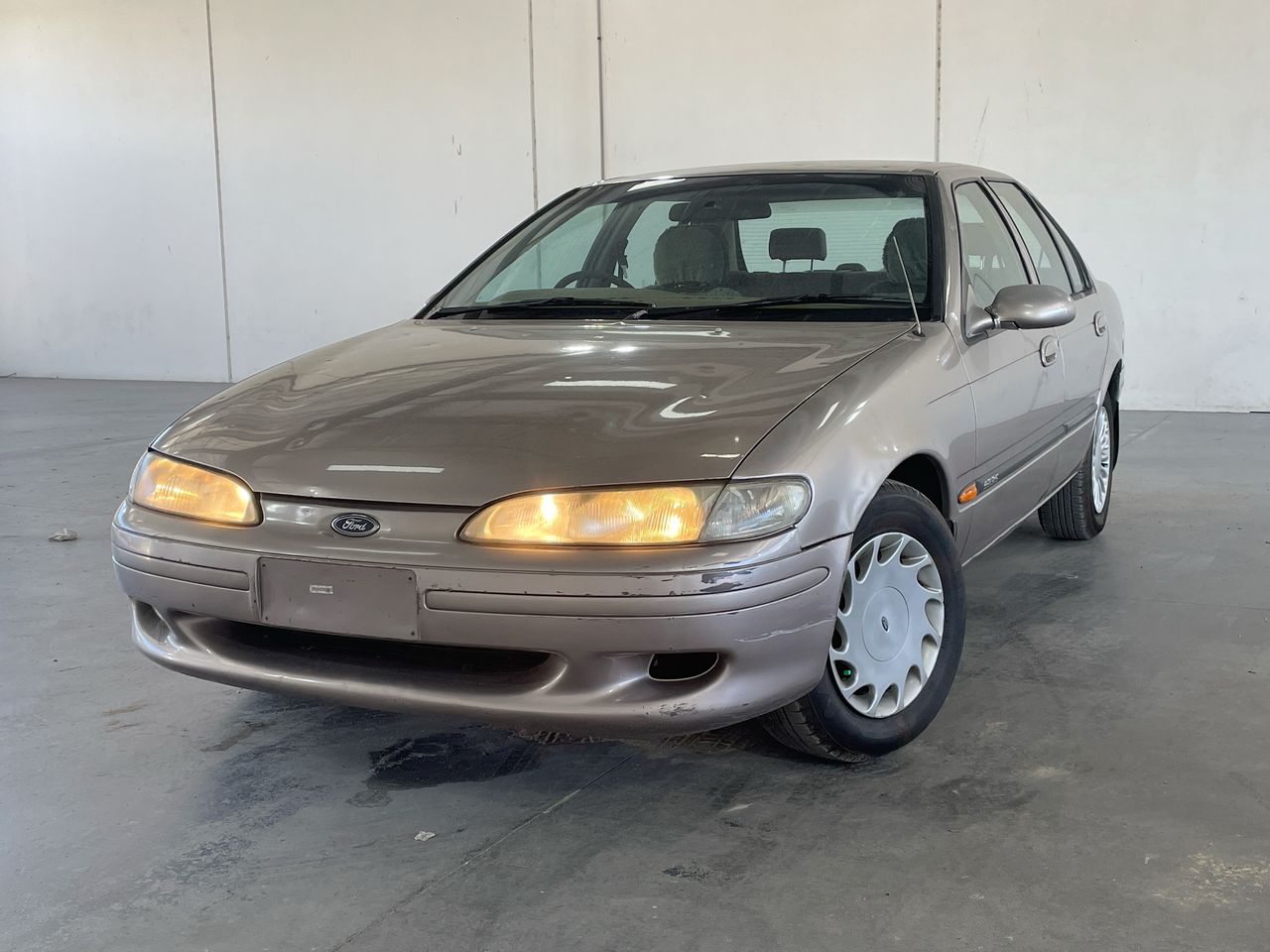 1996 Ford Falcon Futura EF Automatic Sedan Auction (0001-20072087 ...