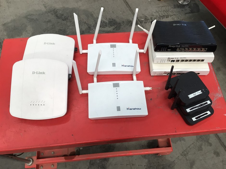 10 x assorted modems and routers. Auction (0106-3024381) | Grays Australia
