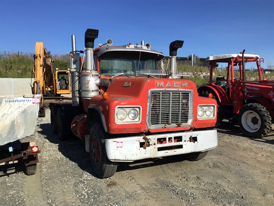 1981 Mack R600 6 x 4 Prime Mover Truck Auction (0001-7043283) | Grays ...