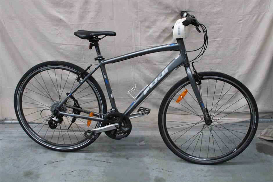 FUJI Boulevard Mountain Bike Auction (0068-9037900) | Grays Australia