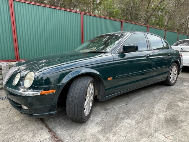 1999 Jaguar S Type V8 RWD Automatic Sedan Auction (0001-50501989 ...