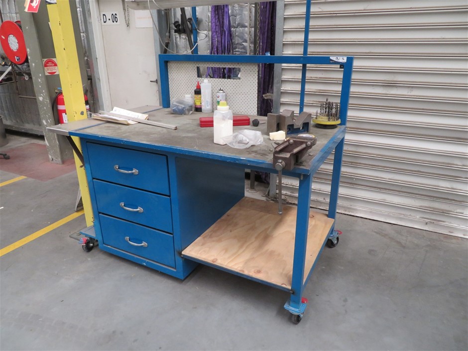 Mobile work bench Dawn, fabricated steel construction Auction (0181 ...