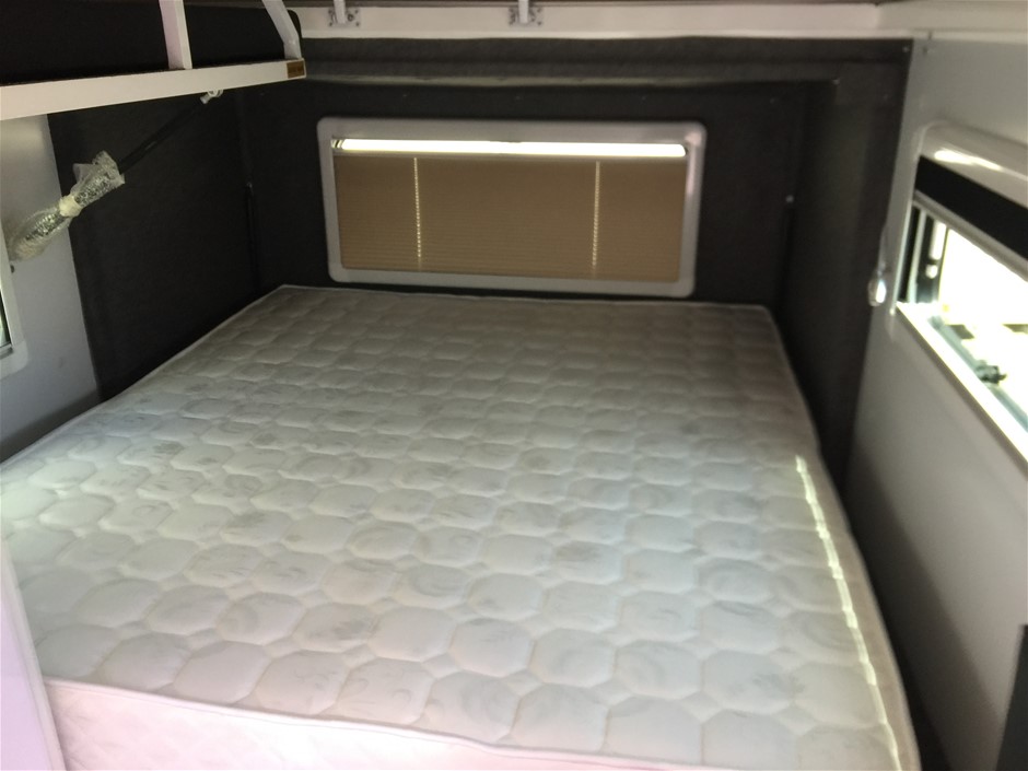 2022 ARMOR A135 HYBRID OFF ROAD CARAVAN Auction | GraysOnline Australia