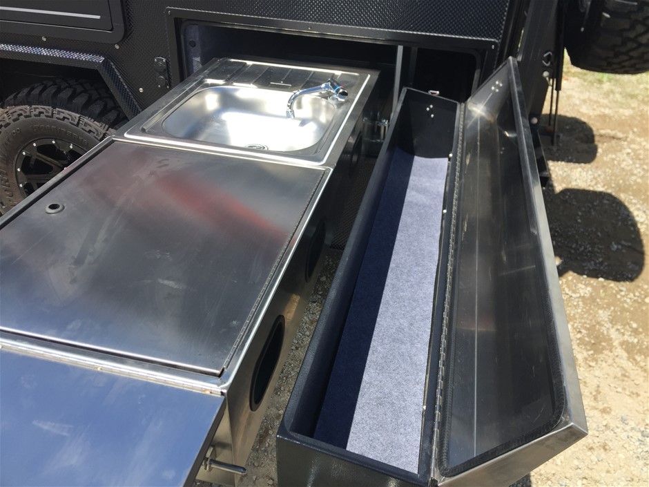 2022 ARMOR A135 HYBRID OFF ROAD CARAVAN Auction | GraysOnline Australia