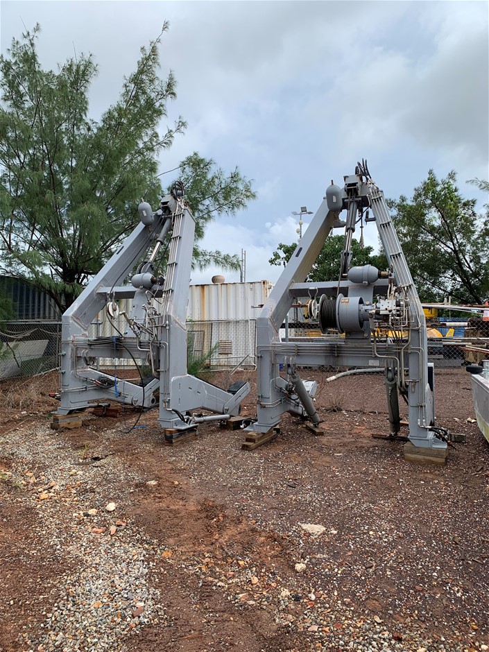 Port Side and Starboard Side Boat Davit Cranes Auction (0001-7043780 ...