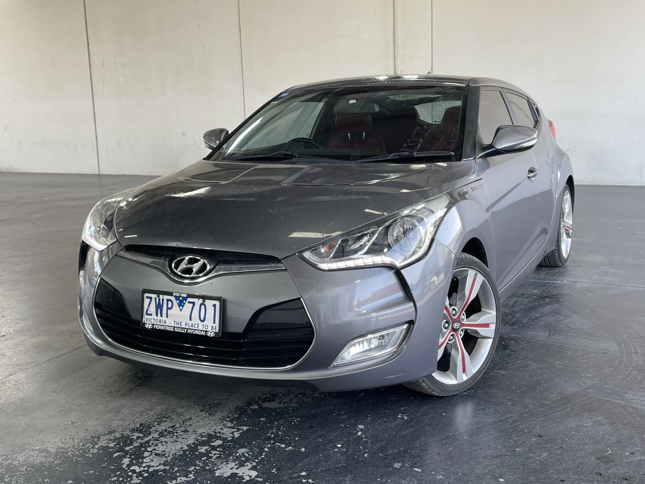 2013 Hyundai Veloster FS Automatic Coupe Auction (0001-20073534 ...