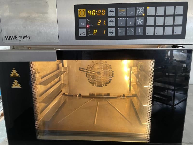 MIWE Gusto Mini Convection Oven Auction (0006-3024657) | Grays Australia
