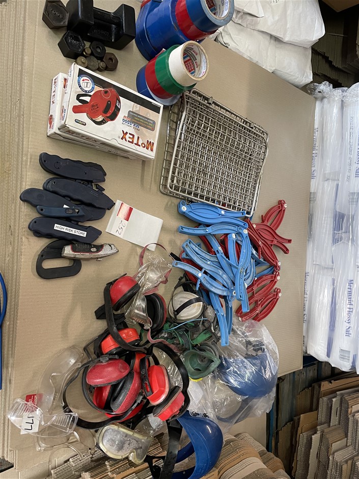 Misc. items Auction (0252-5051836) | Grays Australia