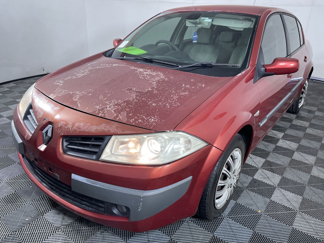 2006 Renault Megane Expression Automatic Sedan Auction (0001-50502912 ...