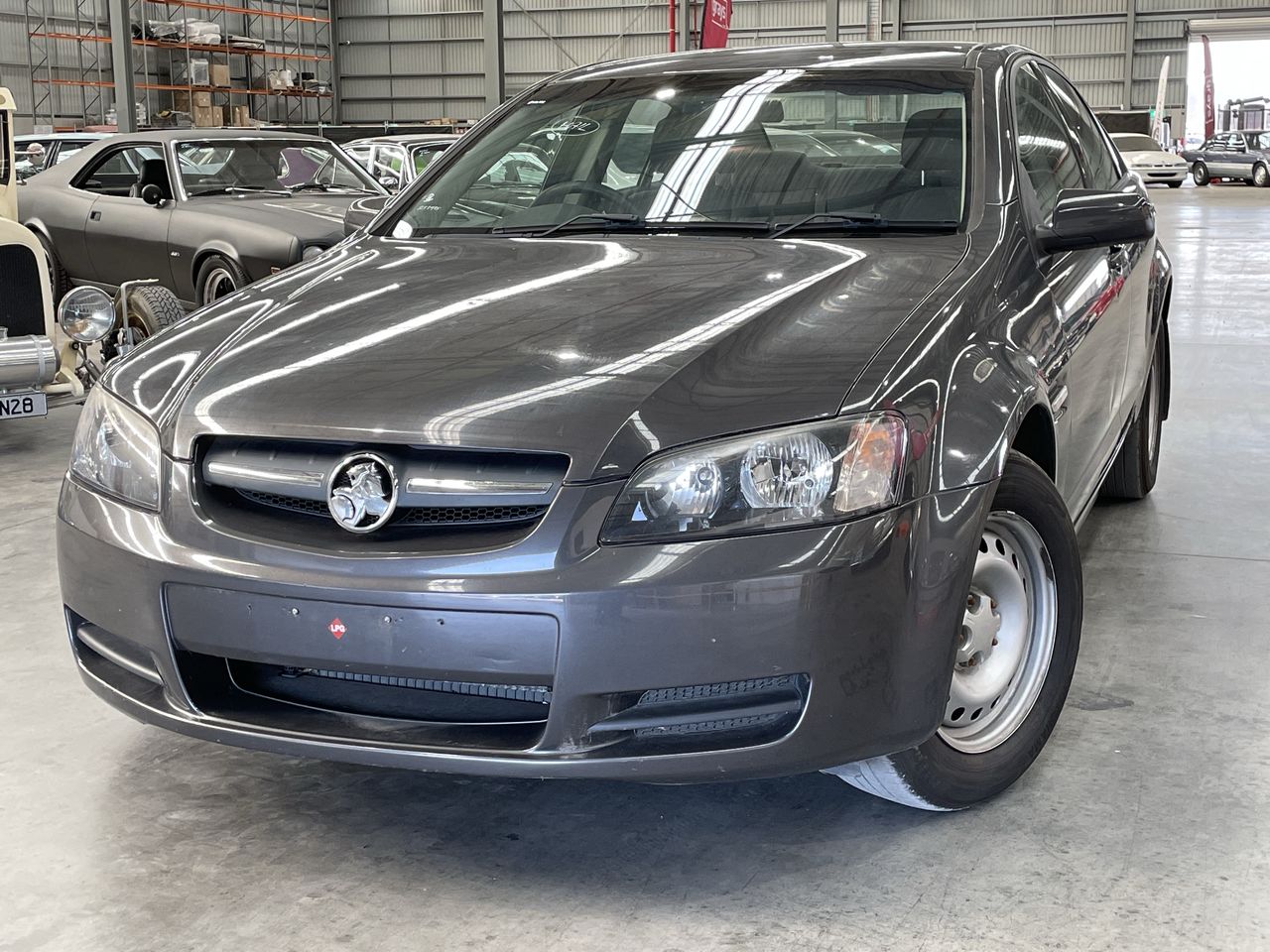 2010 Holden Commodore Omega VE Automatic Sedan Auction (0001-20074420 ...